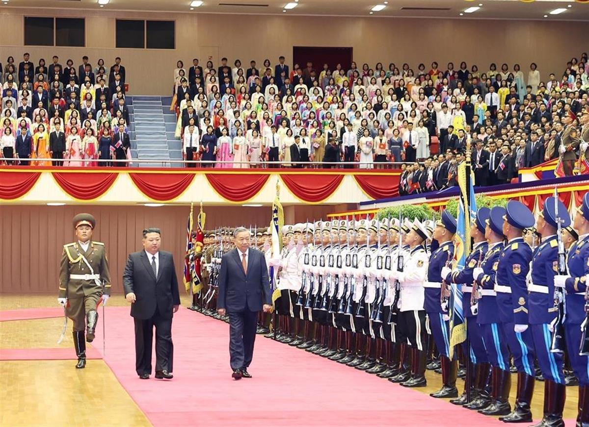 General Secretary Of The Communist Party Of Vietnam Central Committee