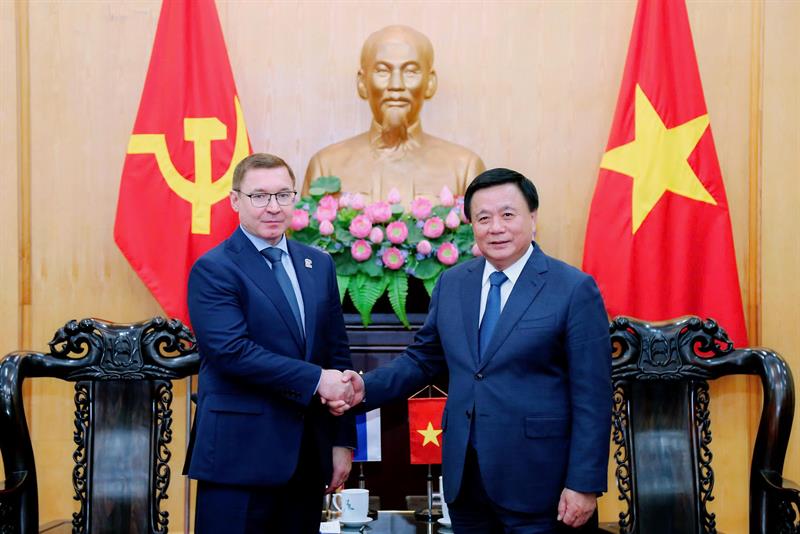 Delegation of the United Russia Party visits the Academy