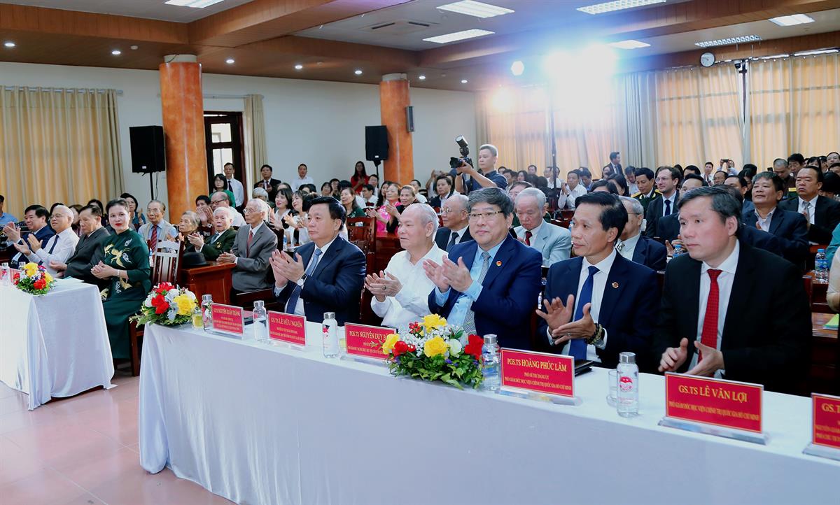 Viện Chủ nghĩa xã hội khoa học tổ chức kỷ niệm 60 năm thành lập