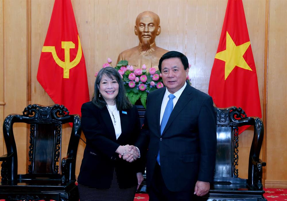 Đồng chí Ủy viên Bộ Chính trị, Giám đốc Học viện, Chủ tịch Hội đồng Lý ...